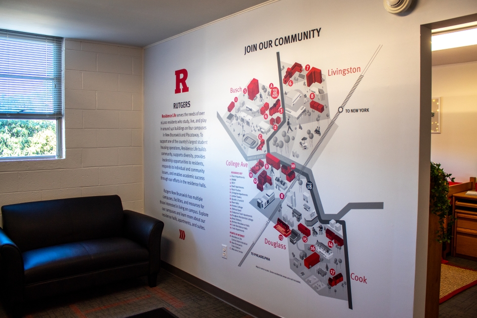 Residence Life Tour Room Gives Prospective Students an Authentic Taste ...